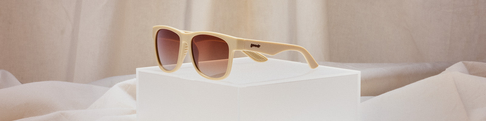 Big Pajama Llama Drama Origin Story — goodr sunglasses