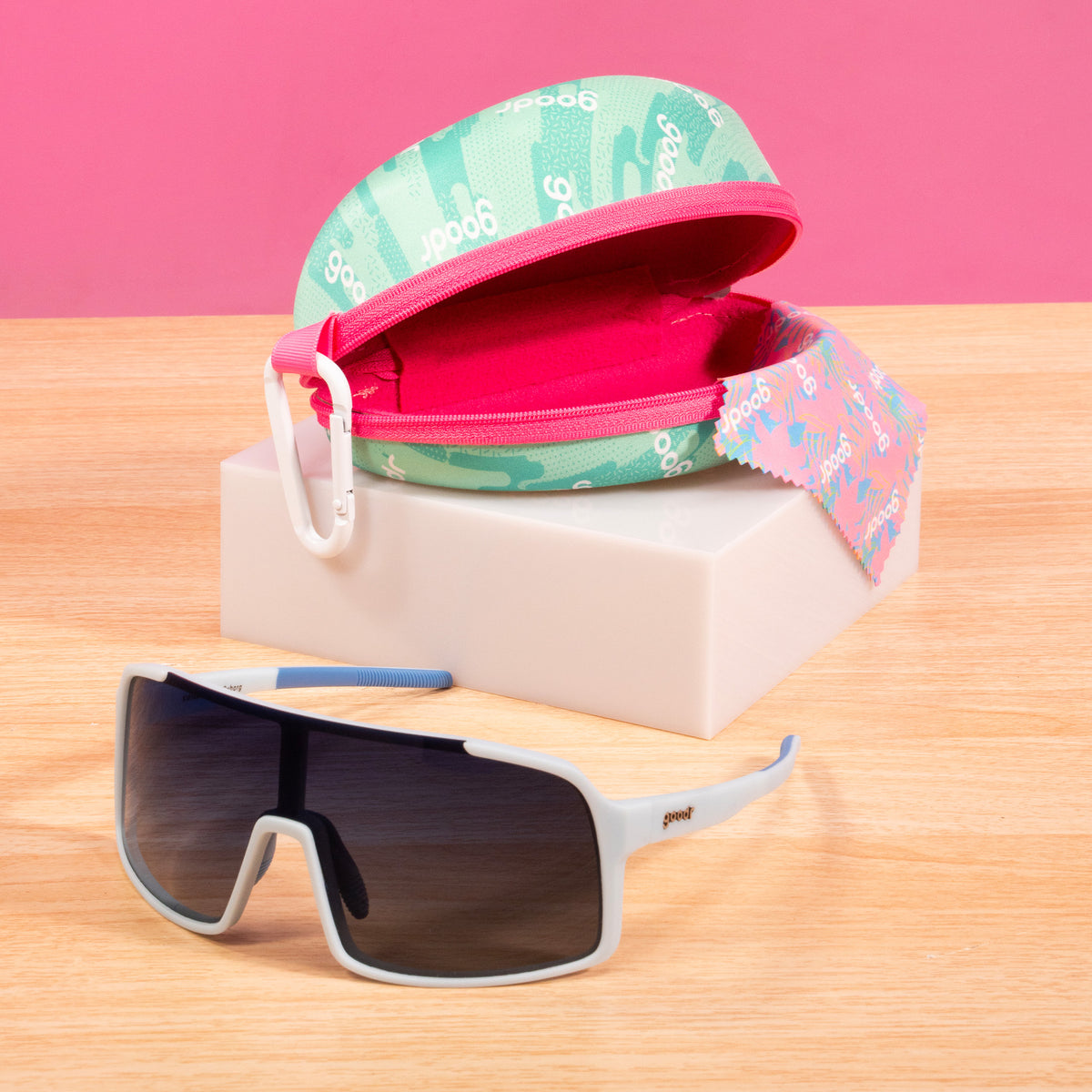 Wrap Sunglasses Case | Gnarliest Case Scenario | goodr — goodr sunglasses