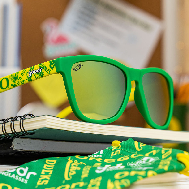 Quack Attack™ - Oregon Ducks Licensed goodr sunglasses
