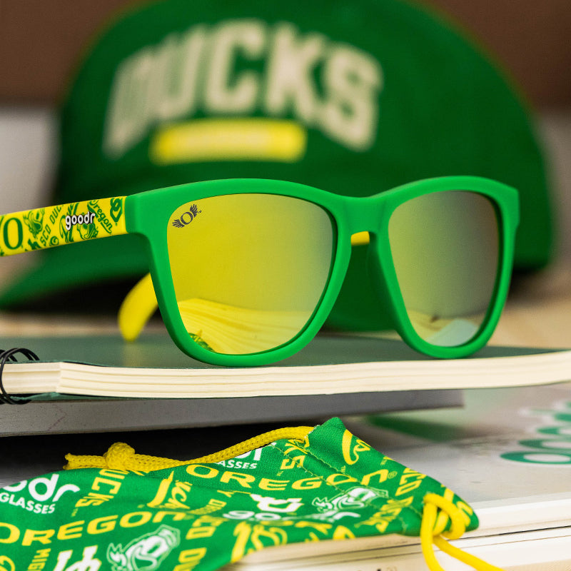 Quack Attack™ - Oregon Ducks Licensed goodr sunglasses