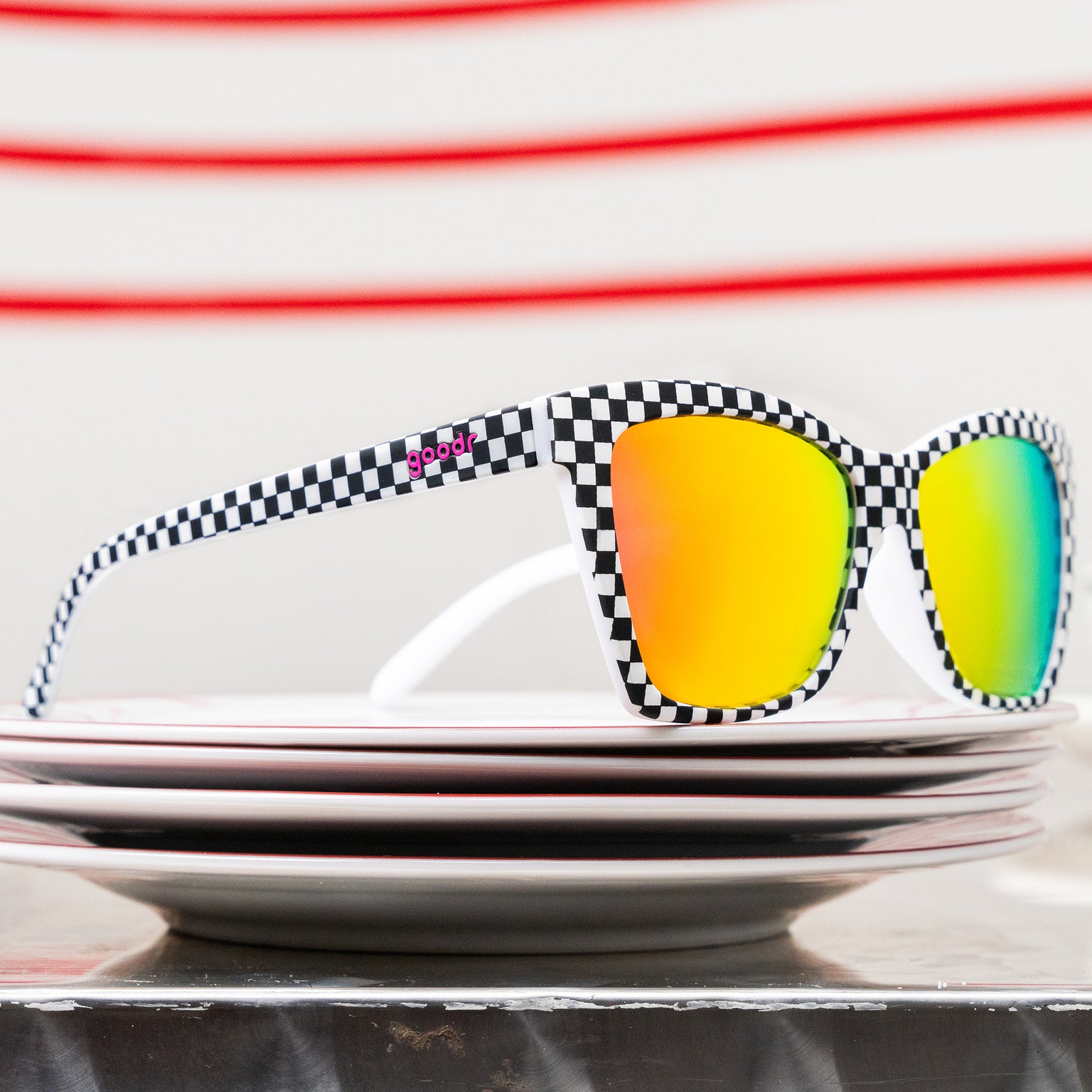 Angular Cat Eye Sunglasses: Pop Gs — goodr sunglasses